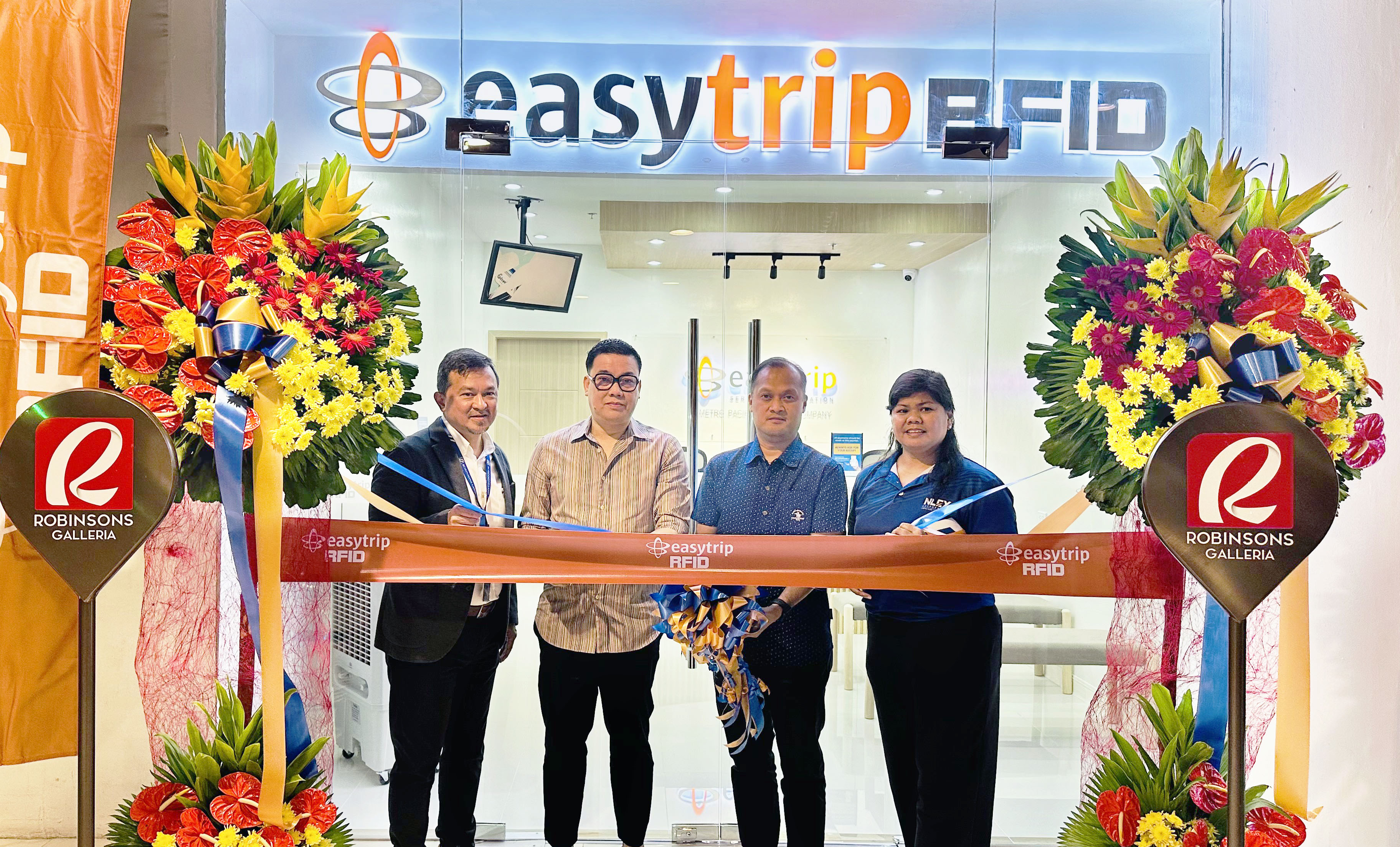 Easytrip Opens First Permanent and Fully Digital Shop at Robinsons Galleria | Robinsons Malls